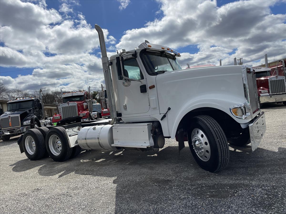 2015 INTERNATIONAL 9900 EAGLE DAYCAB 663493 - Truck Market